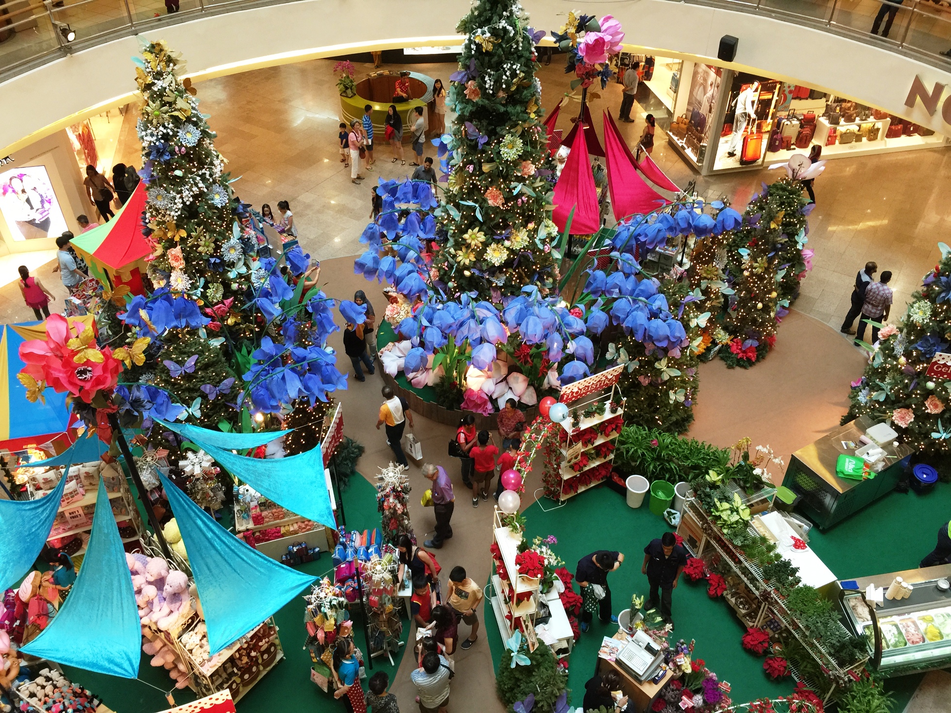 Merry Christmas decorations photos snapped in Mid Valley