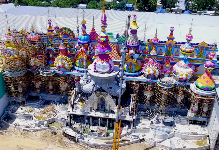 Phuket FantaSea world's first Thai Carnival Theme Park 'Carnival Magic'